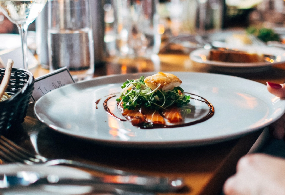 Top 49 Must-Try NYC Restaurants in 2022 for Food Lovers