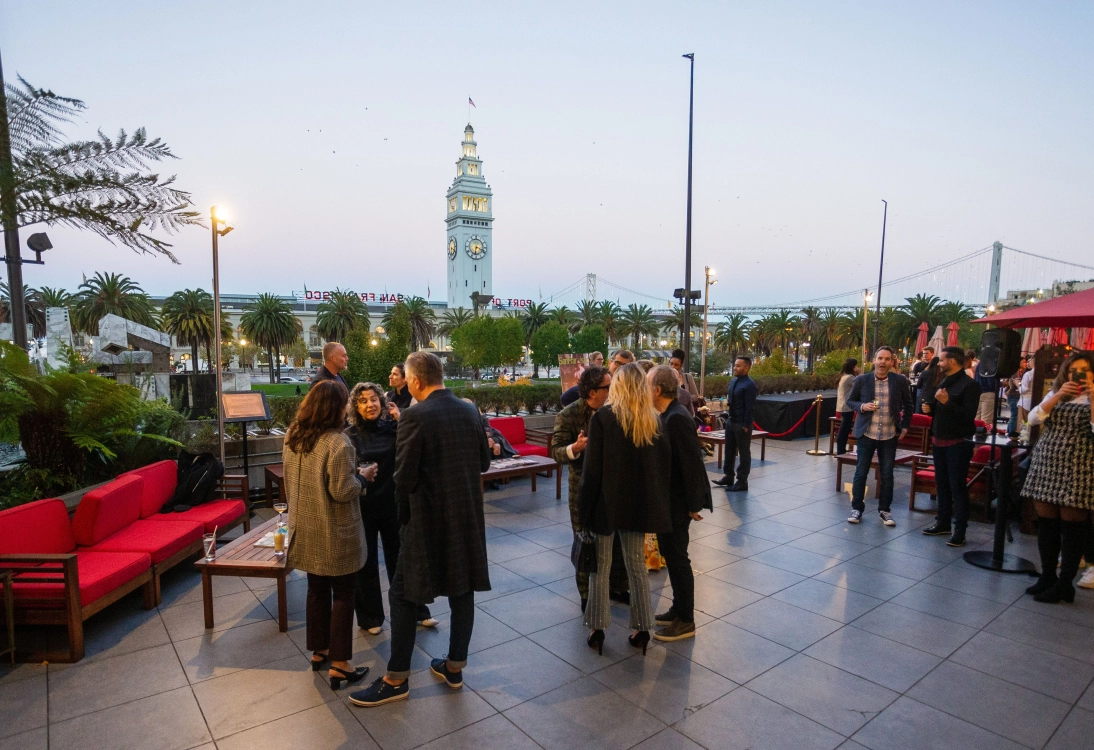 Celebrating Modern Men & Dynamic Women in SF