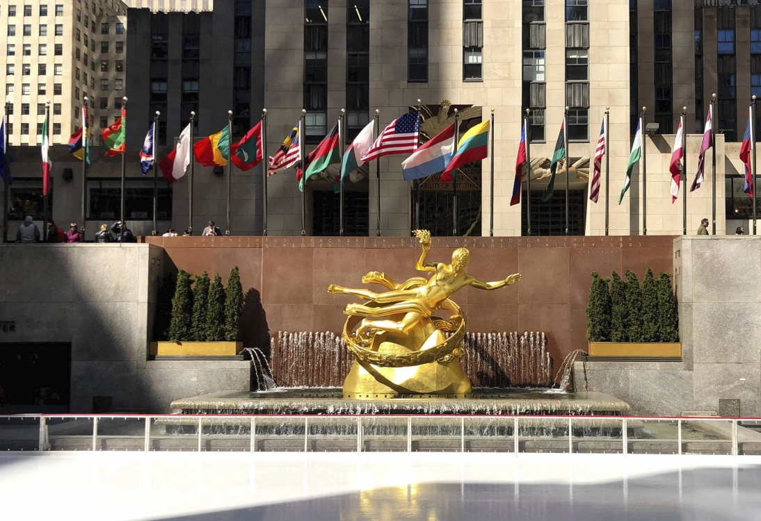 Discover Midtown NYC: Dining, Hotels & Hidden Gems Guide