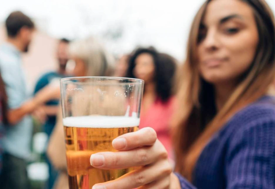8 Tasty Non-Alcoholic Beers Your Friends Will Love