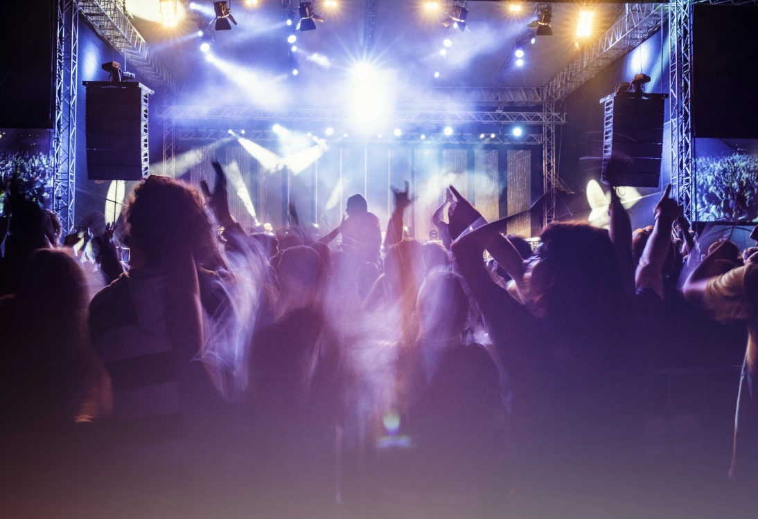 Top 12 Late-Night Clubs & Lounges in Chicago for Nightlife