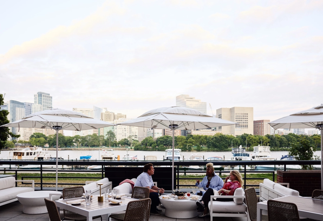 Waterfront Dining in Boston: Best Restaurants with Views