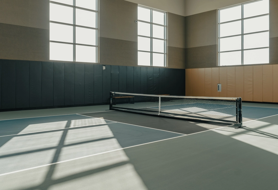 Top Gyms in Houston: Find Your Perfect Fitness Space