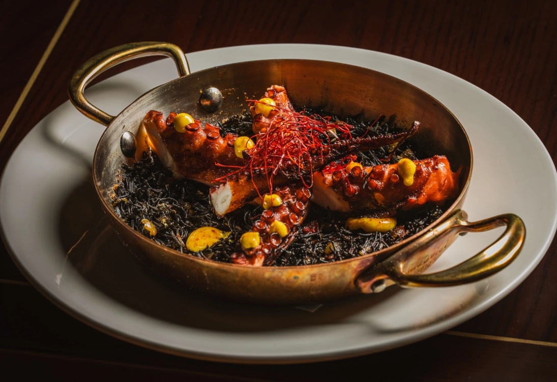 Discover The Greggory: South Barrington's New Dining Gem