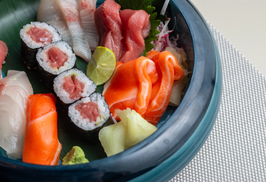 Top 10 Sushi Restaurants in Chicago: Must-Try Spots!
