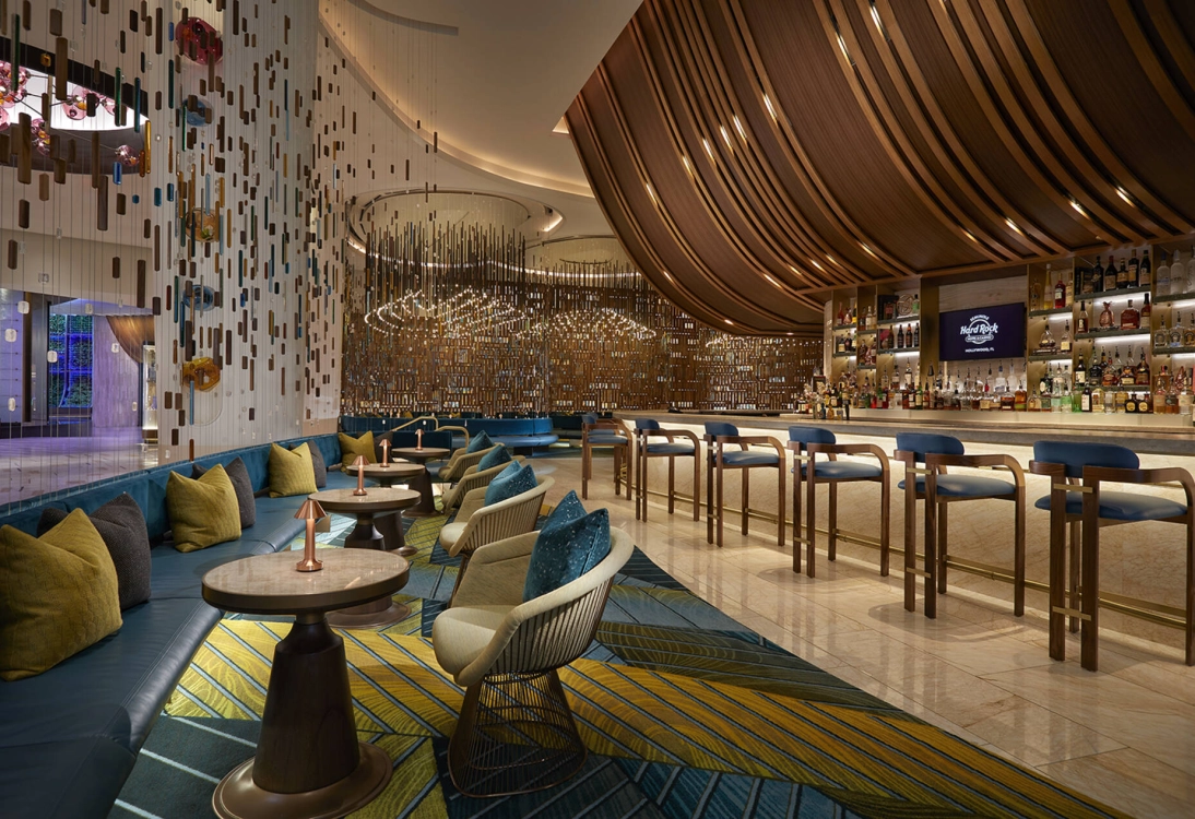 Hard Rock Hollywood Dining, Drinks & Entertainment Guide