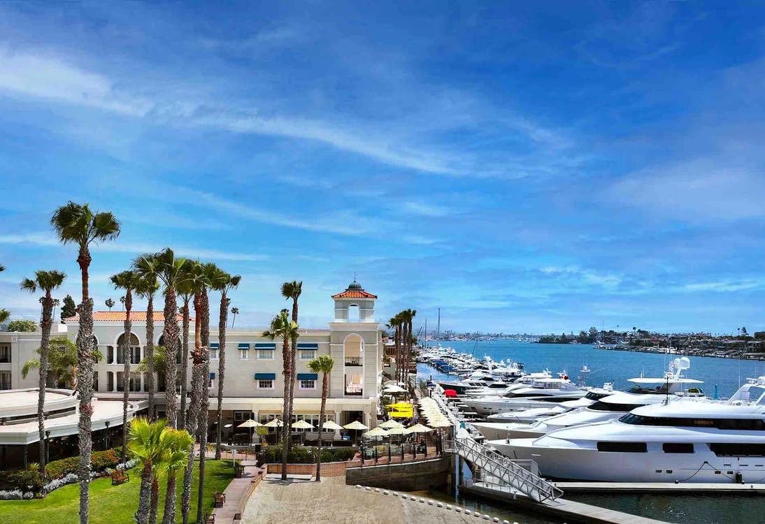 Top 10 Waterfront Dining Spots in Orange County