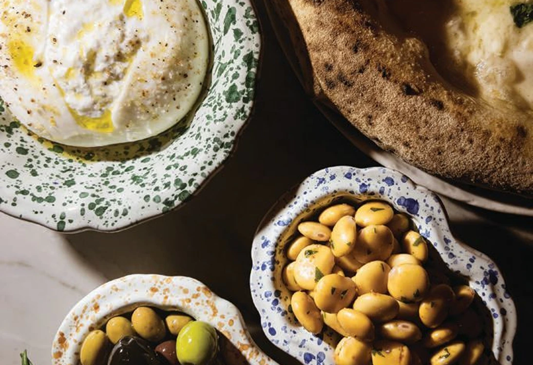 Lower East Side Guide: Top Eats, Shops & Stays in NYC