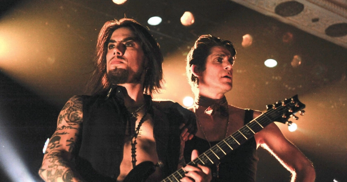 Heavy Metro: Iconic Moments from Chicago's Legendary Music Scene