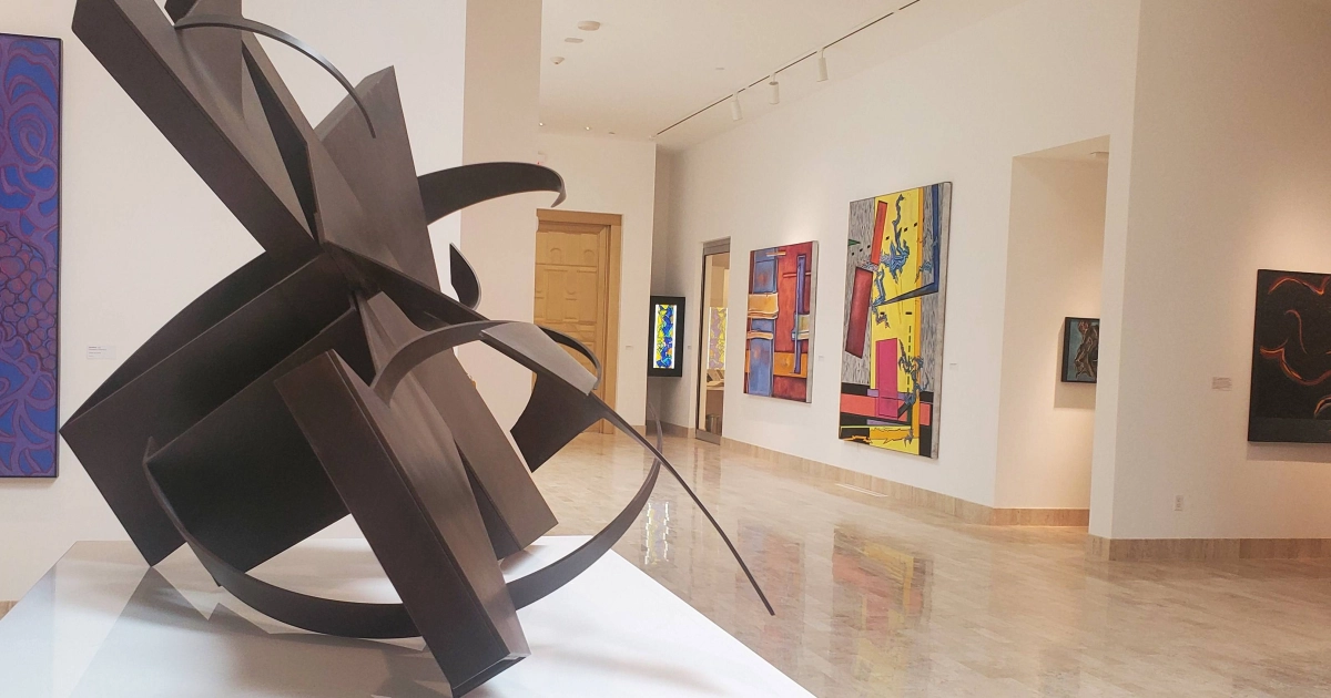 Vegas and Verse: Poetry Meets Art at Rita Deanin Abbey