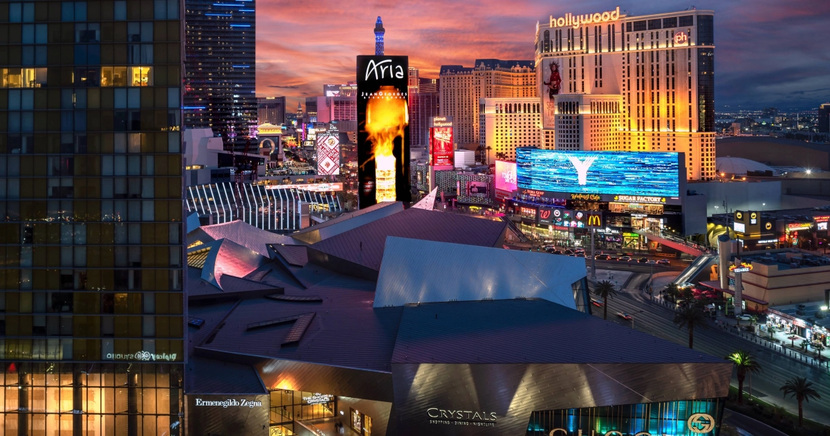 Ultimate Guide to Dining, Entertainment & Relaxation on The Strip