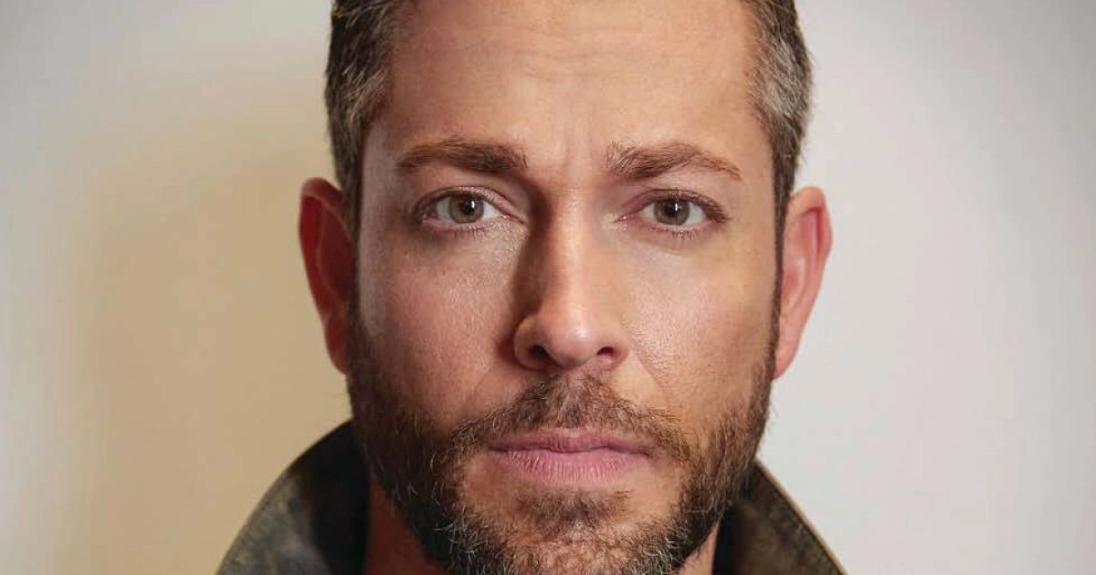 Zachary Levi's Bright Future: Fatherhood & Film Ventures