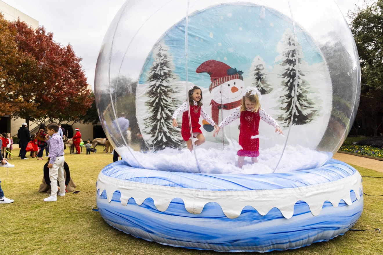 Breakfast with Santa: NorthPark Center's Holiday Gala