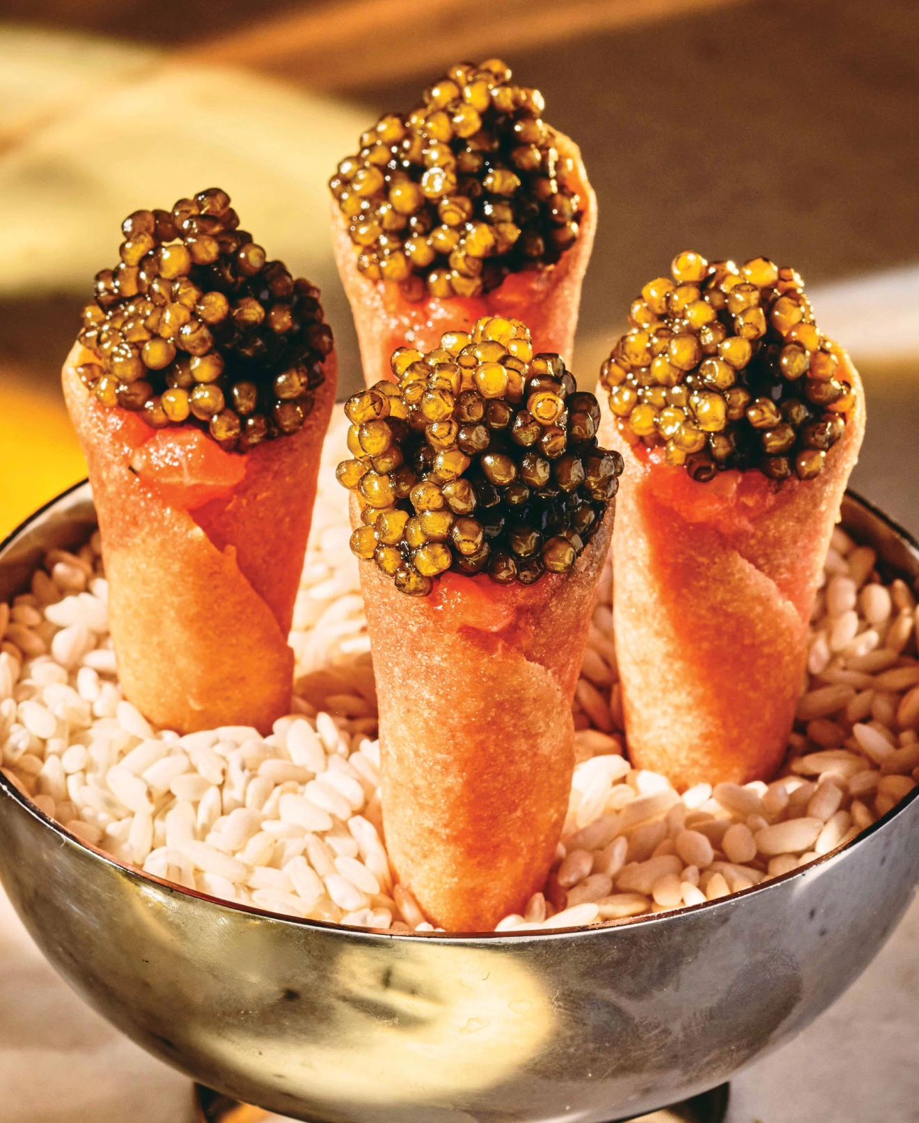 Champagne & Caviar Lounge: NYC's Opulent Hidden Gem