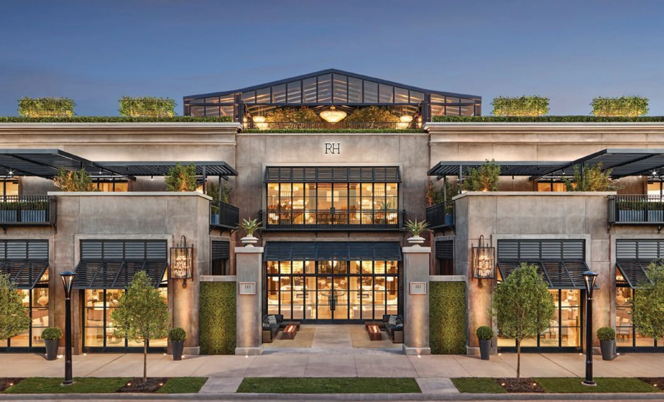 Discover RH's Luxurious New Menu: Caviar & Chic Dining