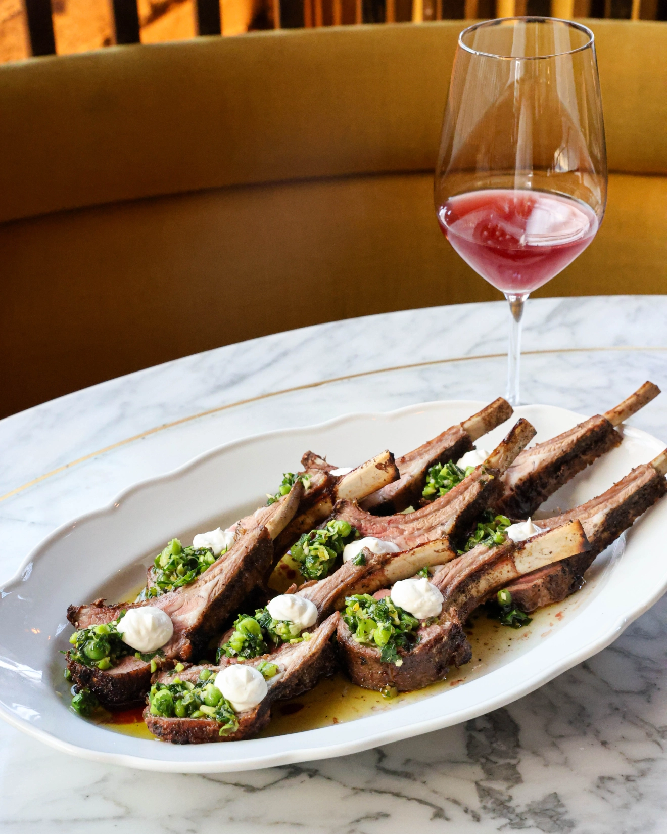 Explore L.A.'s Vibrant Arts District: Complete 2023 Guide