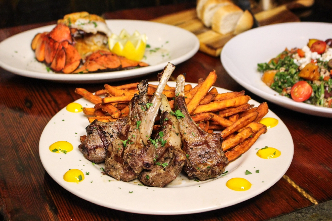 Sperry's Steakhouse: Fine Dining Tradition in Tennessee