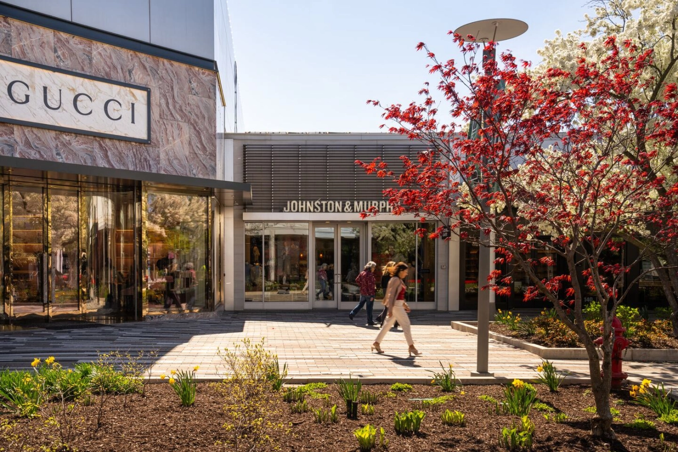 LANA Jewelry To Open Boutique at Oakbrook Center 2027