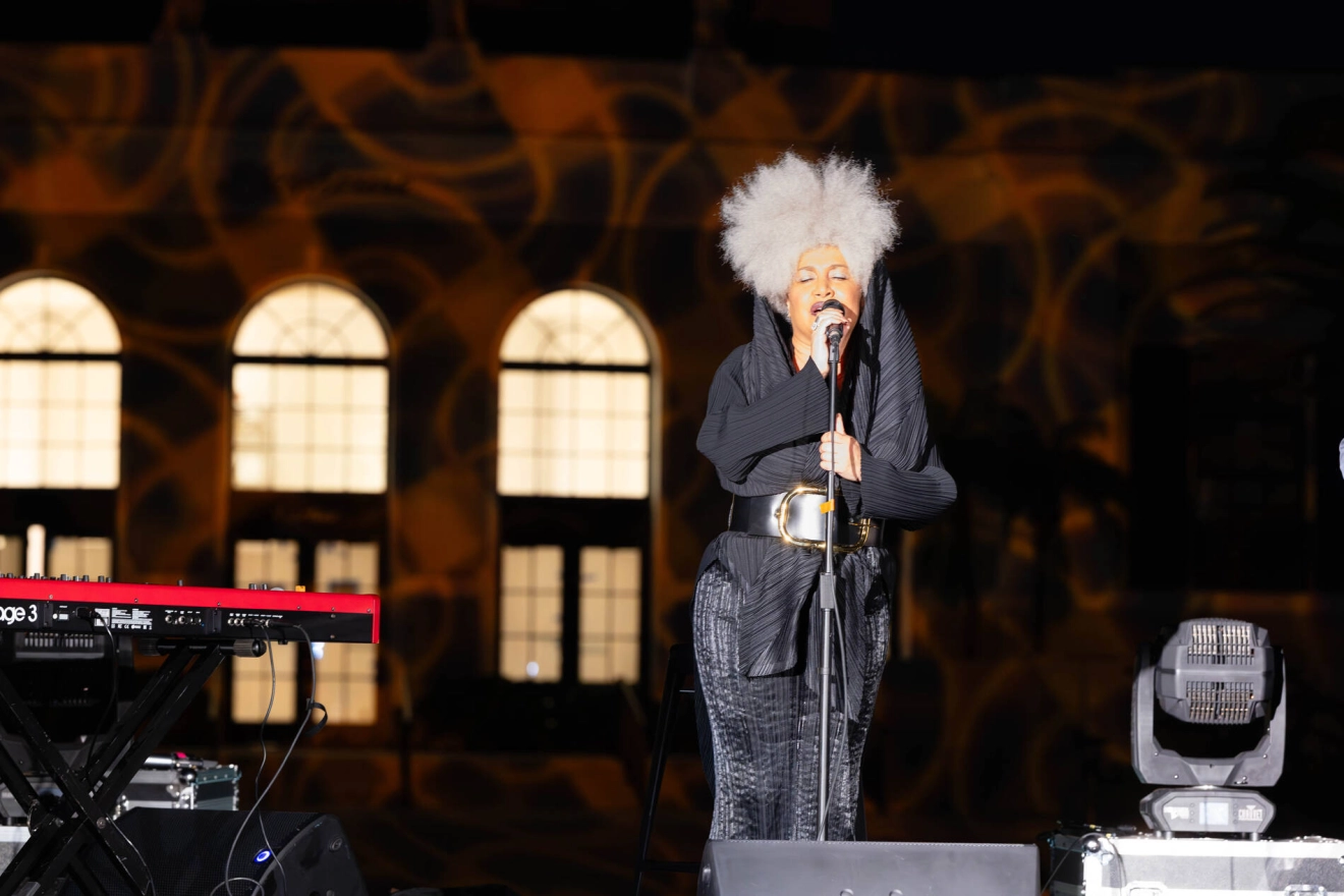 Glazer Hall Kicks Off Season with Exclusive Garden Celebration