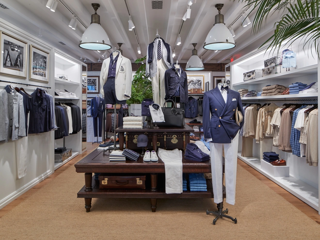 Ralph Lauren Opens Boutique & Café at Stanford Shopping Center