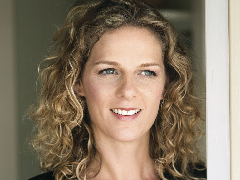 Kim Smith: Elevating Hawaii's Fashion Scene with Style