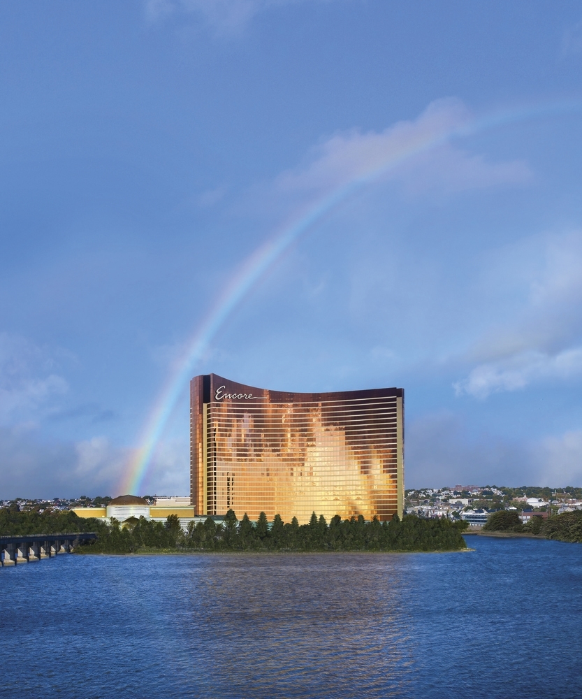 Monumental Sculptures at Encore Boston Harbor
