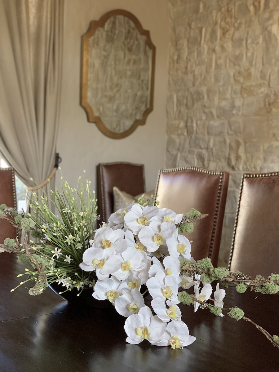 Robert-Lawrence Designs: Elevate Your Interior Elegance