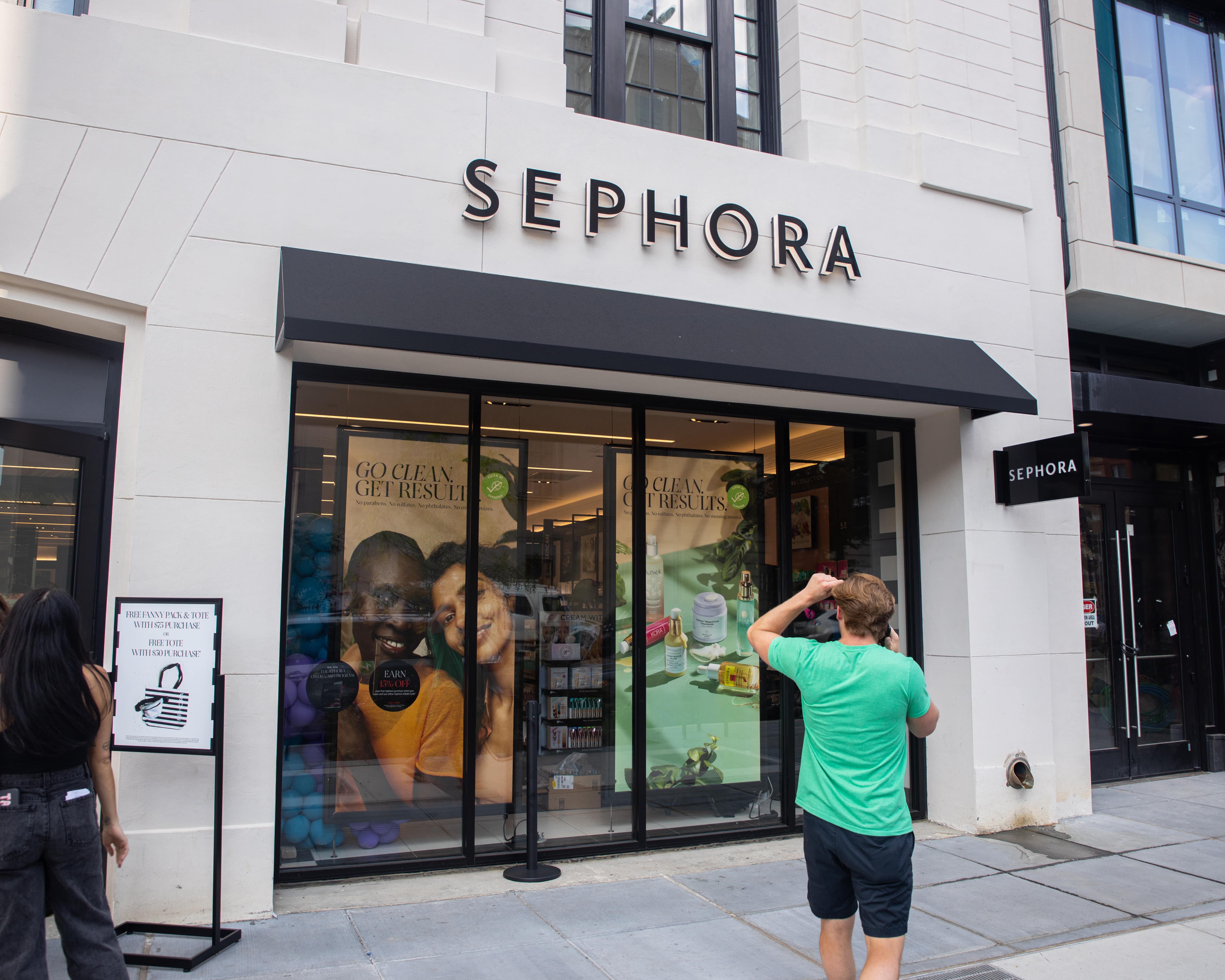 Sephora’s Grand Opening in DC: A Chic Celebration