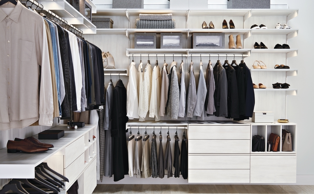 Discover Luxurious Custom Closets with Avera
