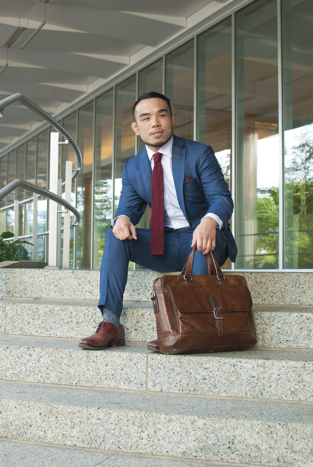 Master Your Style: Tips from MMA Fighter Kin Moy