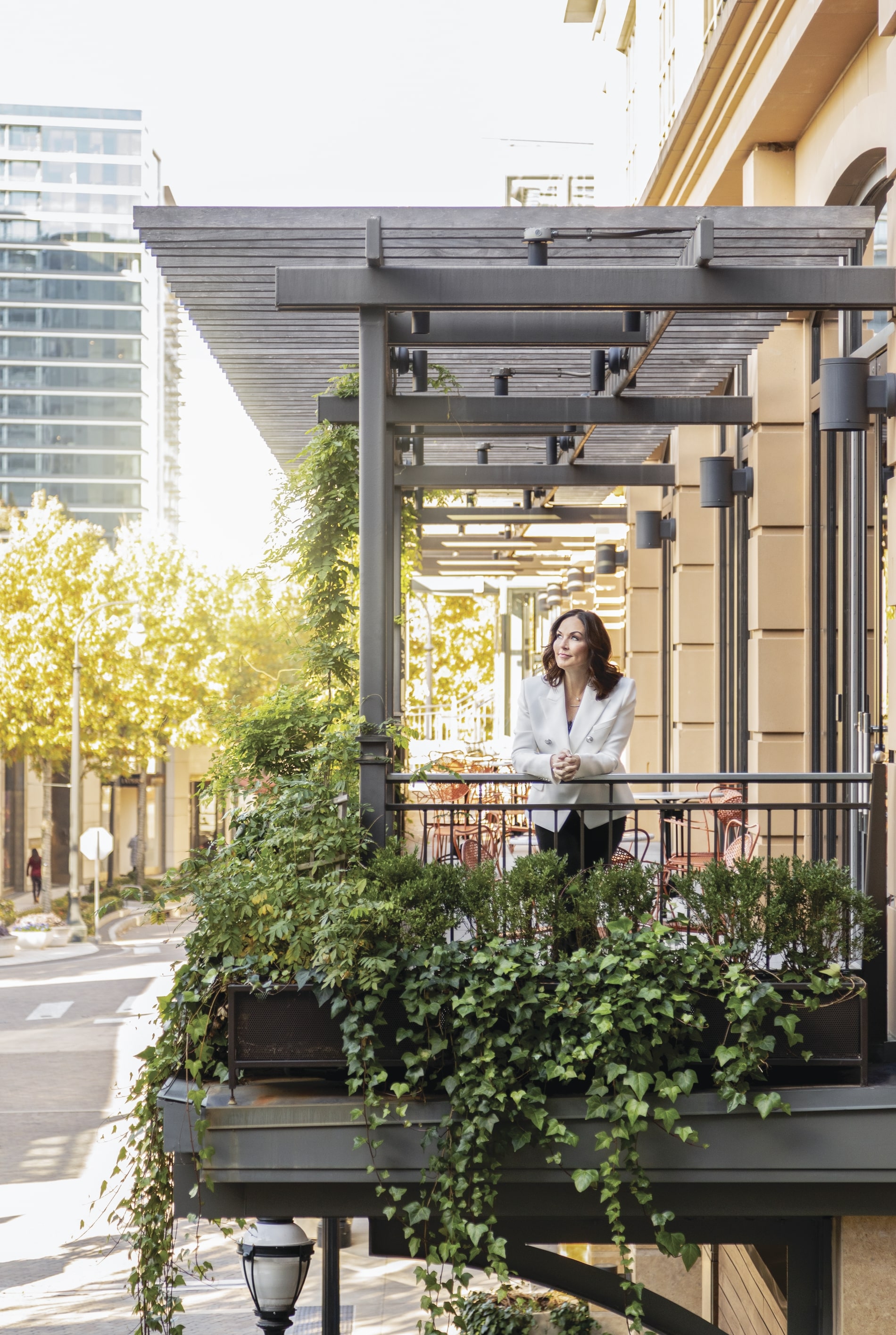 Experience Parisian Fashion with Grace in Paris