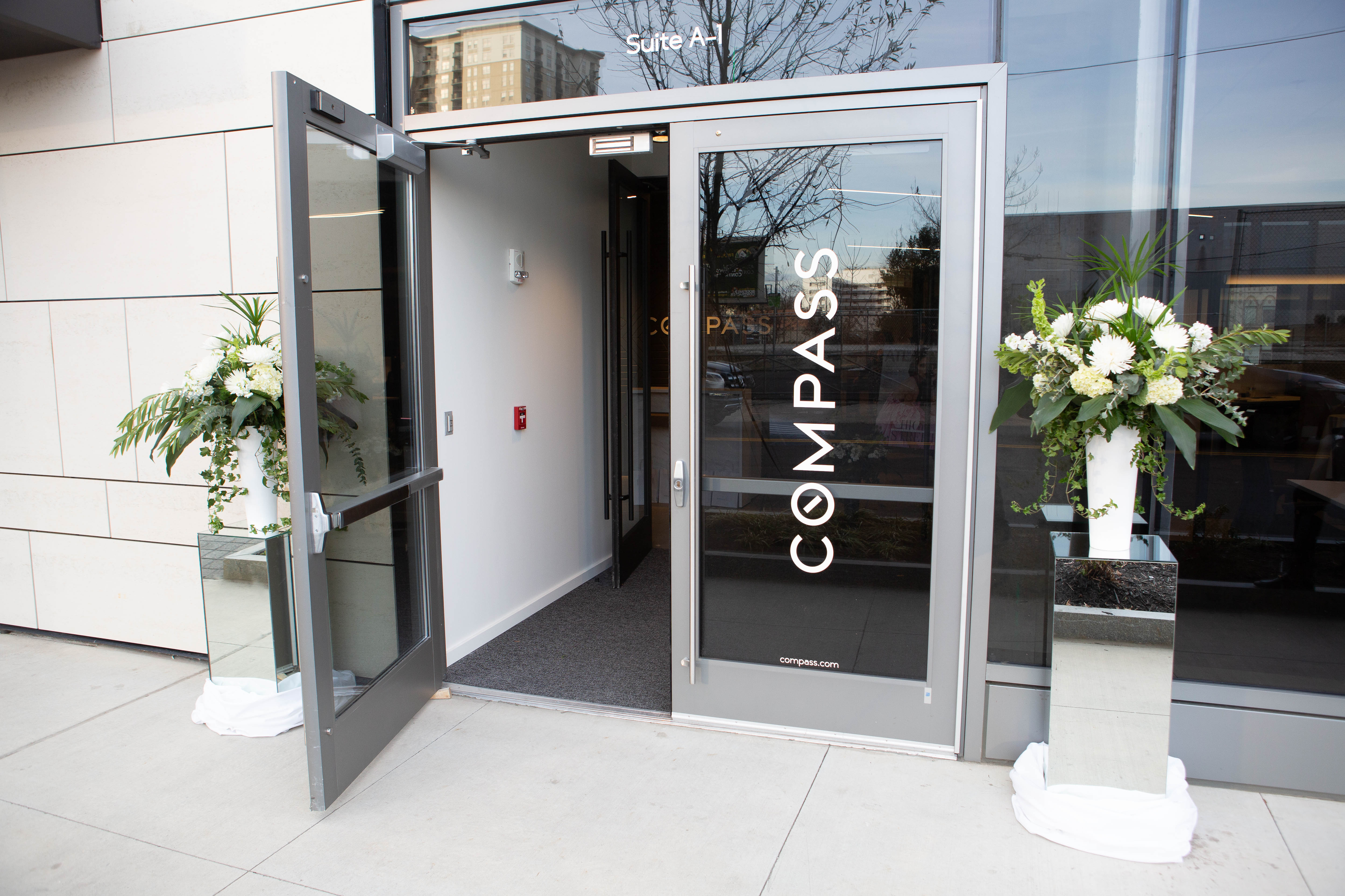 Compass Atlanta Unveils New Buckhead Office