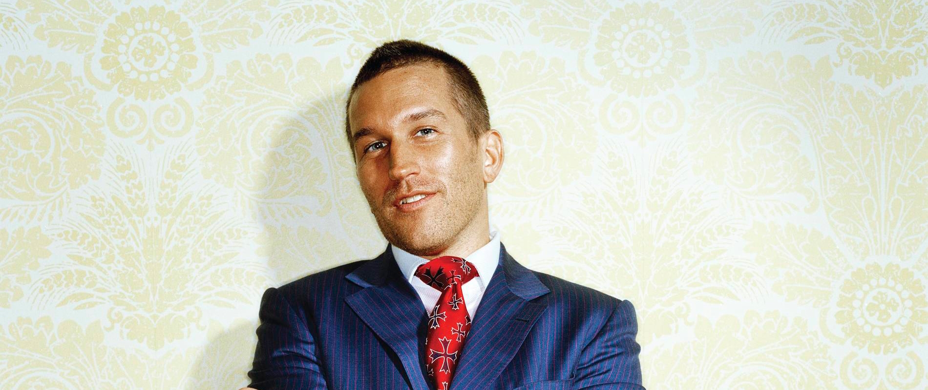 Duncan Quinn: Bespoke Suits & Style Secrets Unveiled