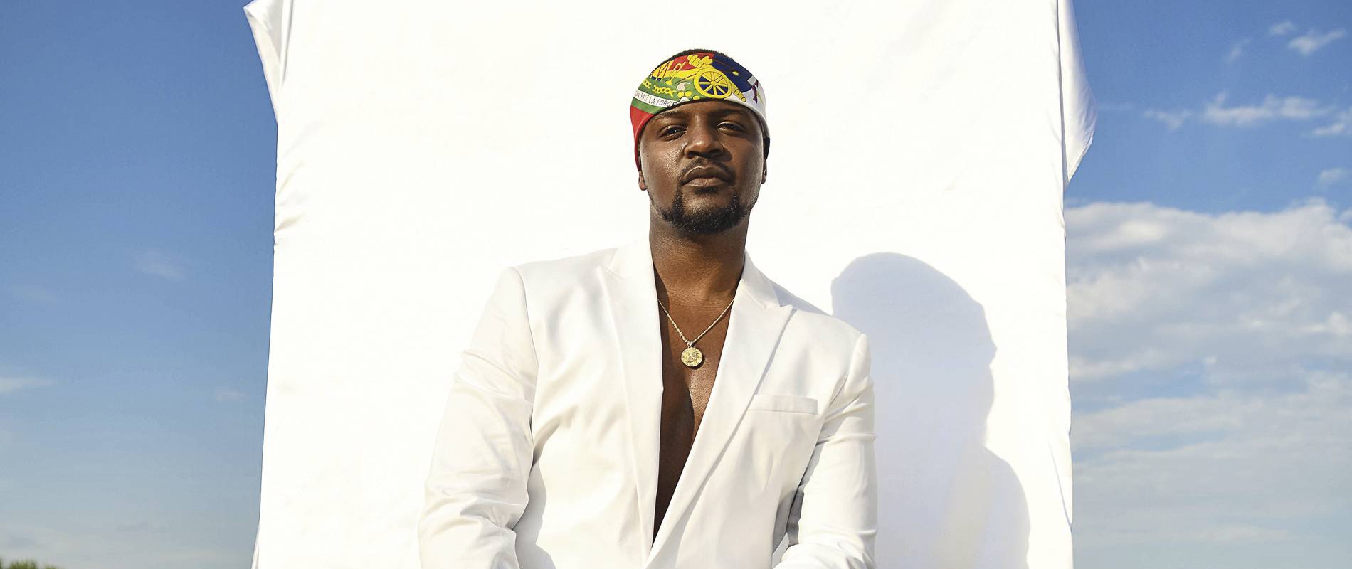 Venny Etienne: Designer Takes Fashion World by Storm