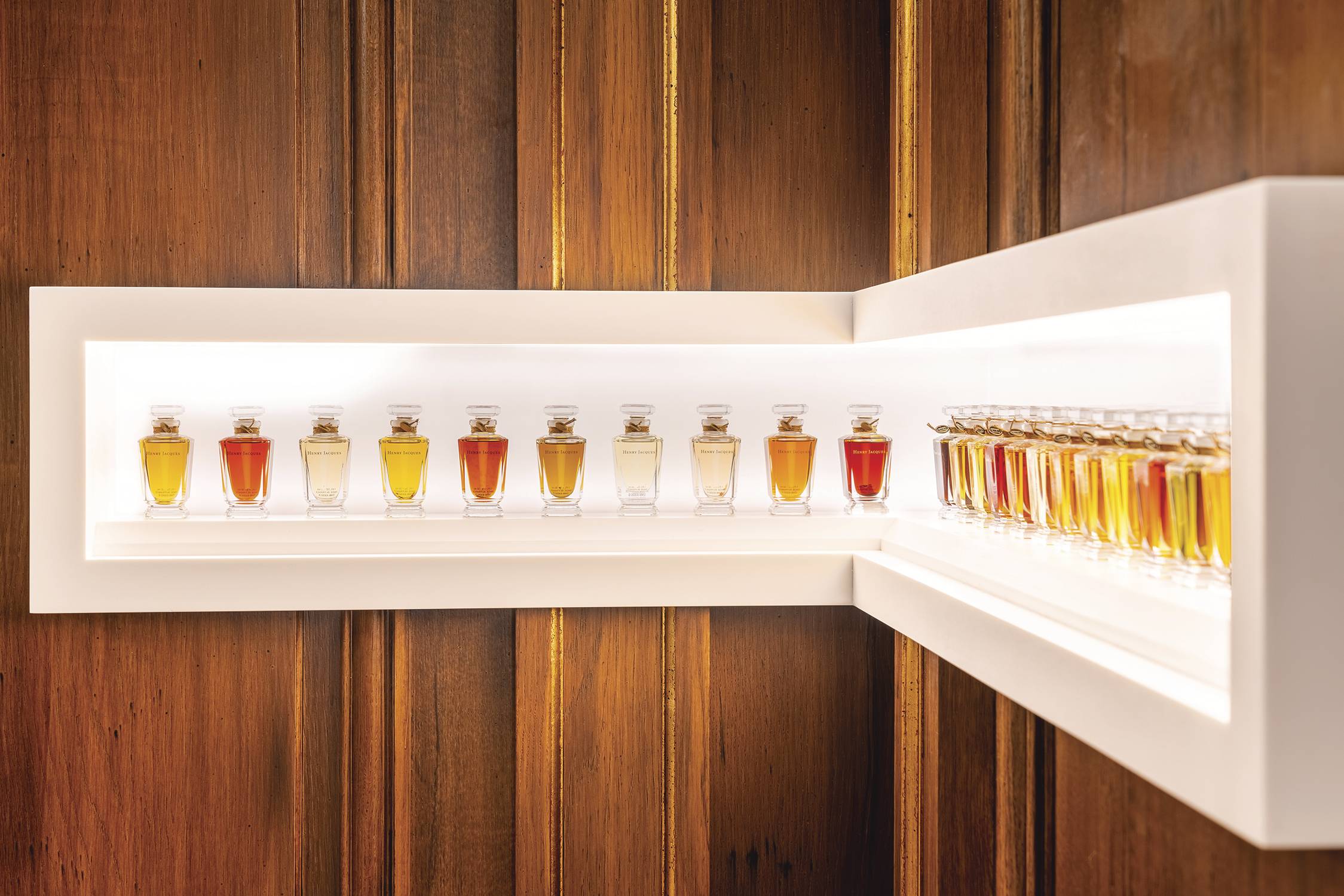 Discover Luxurious Custom Fragrances by Henry Jacques USA