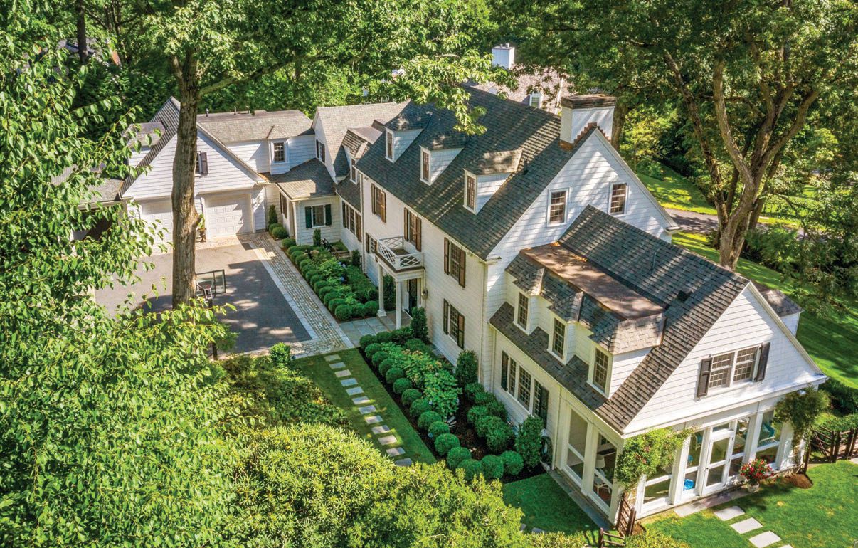 Luxurious Boston Homes with Stunning Amenities