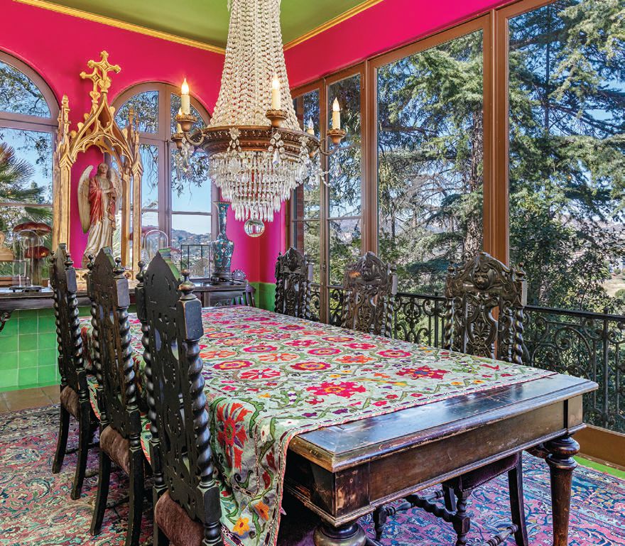 Exclusive Sale: Iconic Paramour Estate with Hollywood History