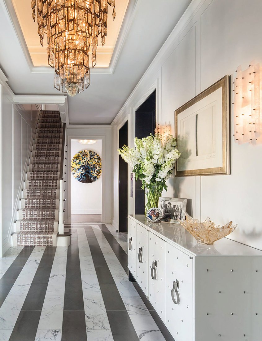 Chic Penthouse in NYC: Luxurious Design by Arthur Dunnam