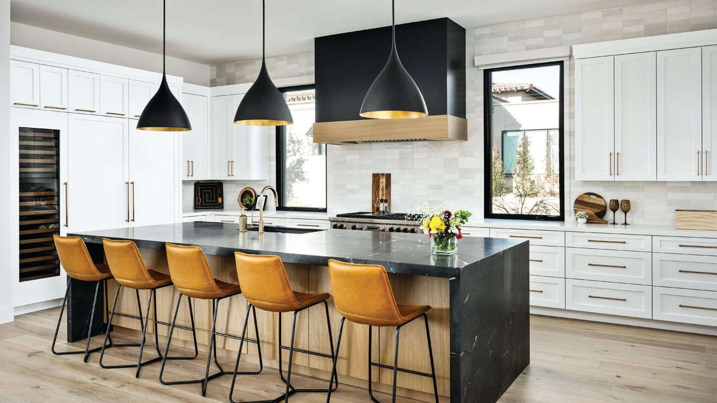 Desert Contemporary Bliss: A Scottsdale Retreat