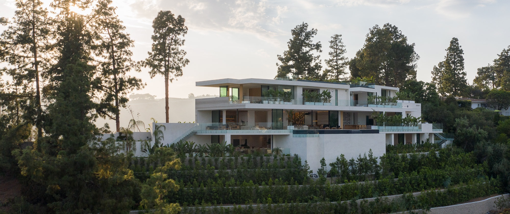 Sleek $32M Slat House for Sale in Beverly Hills | Virtual Tour