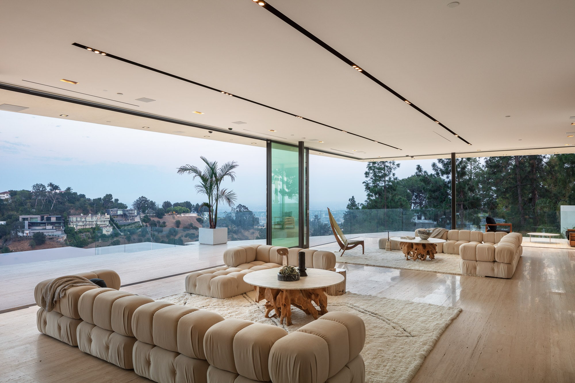 Sleek $32M Slat House for Sale in Beverly Hills | Virtual Tour