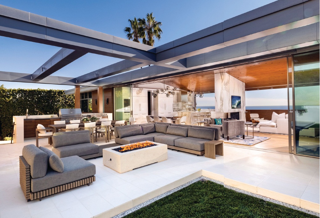 Hot Orange County Real Estate: Luxury Homes in Laguna & Newport