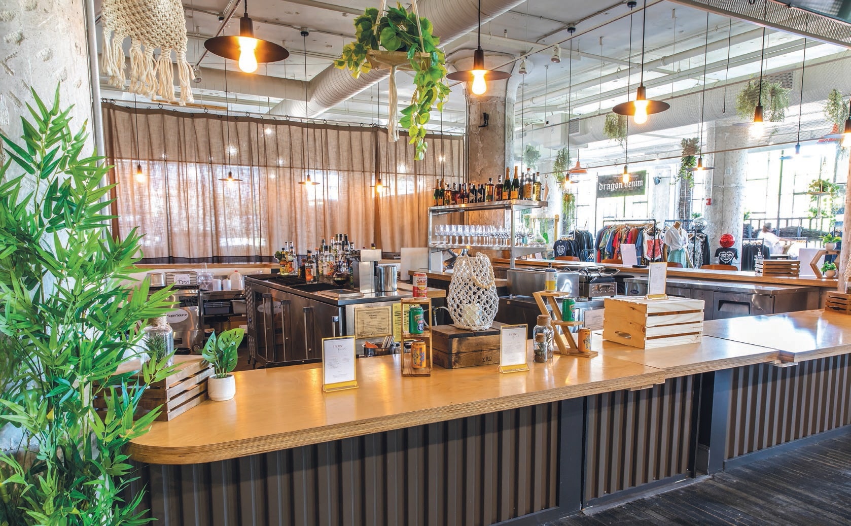 Excuse My French: New Cocktail Pop-Up at Ponce City Market