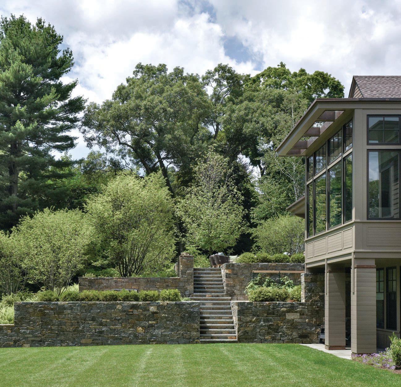 Creating Serene Gardens: Tips from Expert Matthew Cunningham