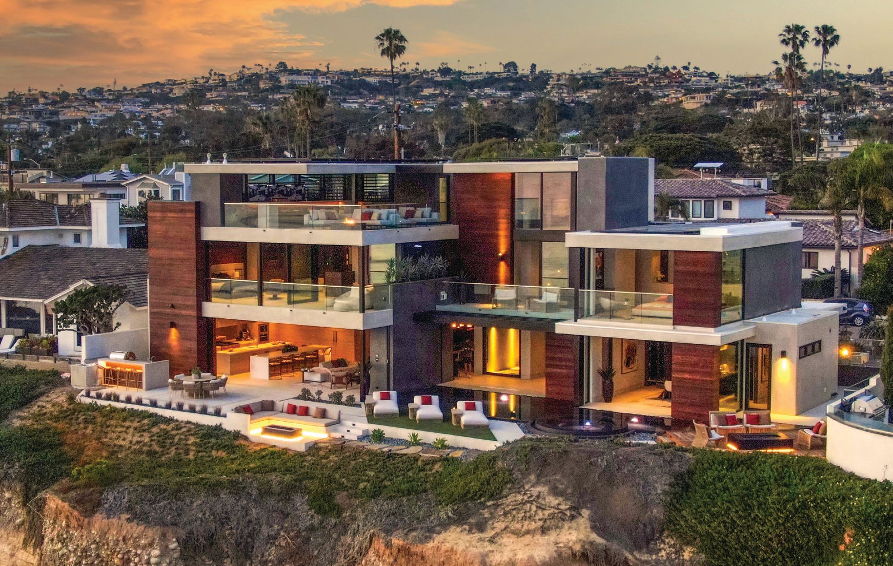 The Ora House: Luxury Coastal Living in La Jolla, California