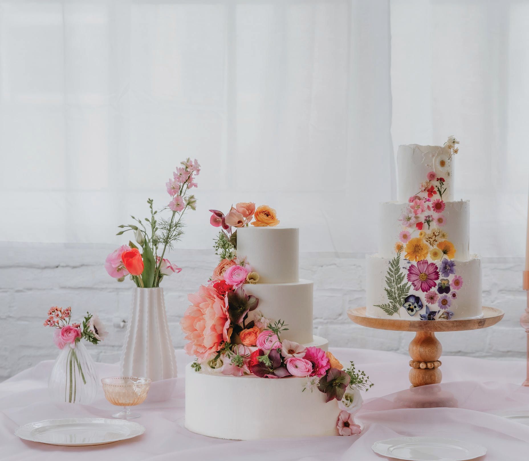 New June Bakery: Stunning Floral Cakes for Your Wedding