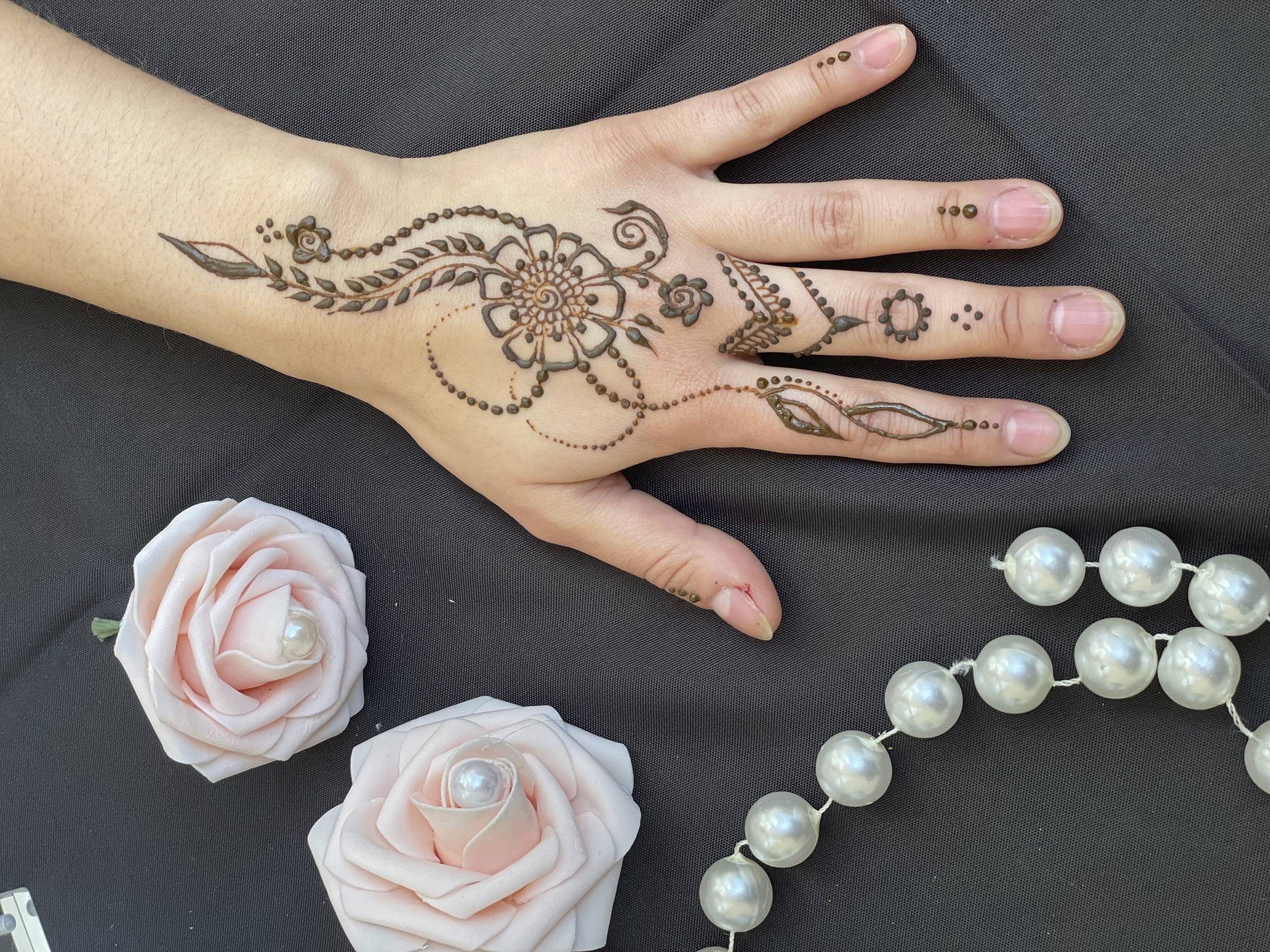 Hollywood Henna by Niru: Passion, Art, and Cultural Beauty