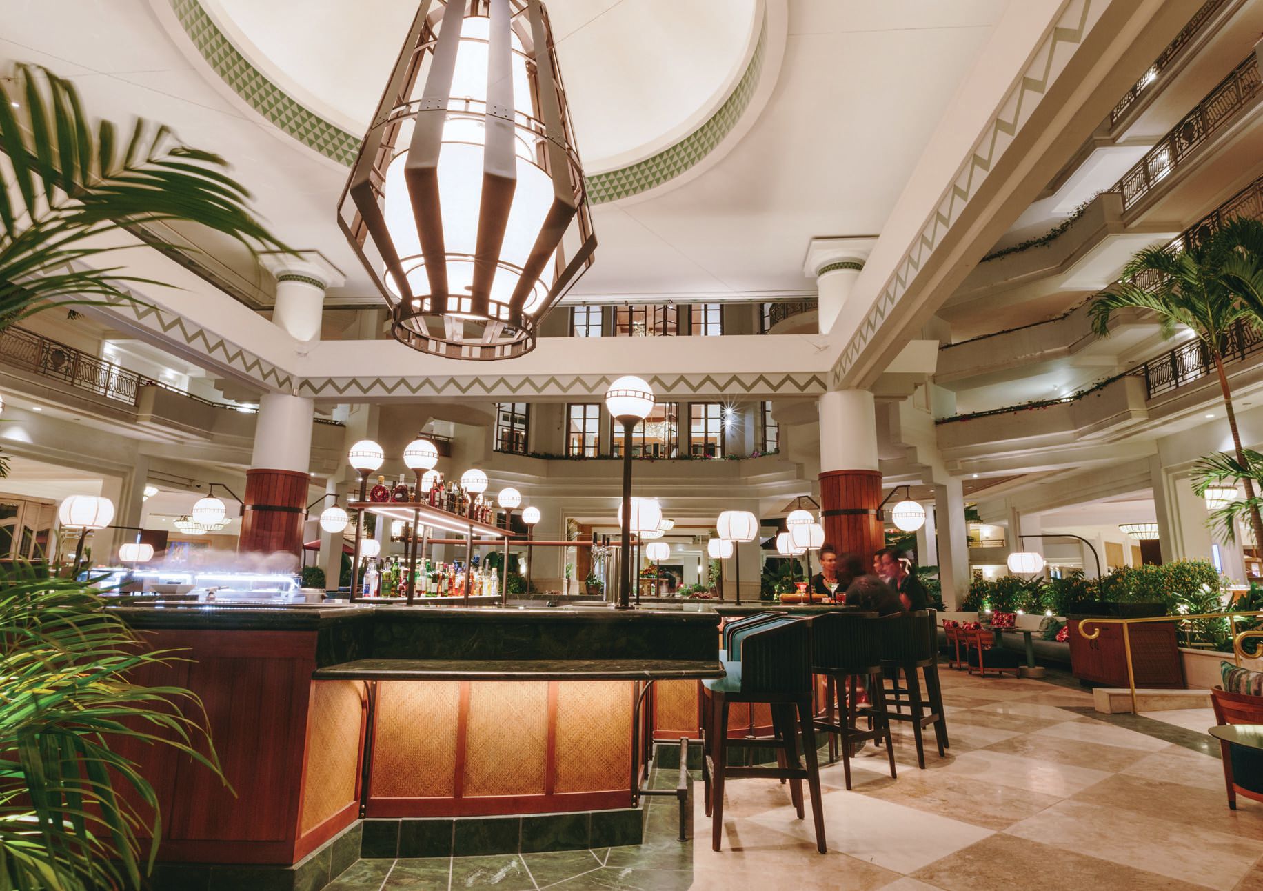 Botero Lounge Reopens at Grand Wailea
