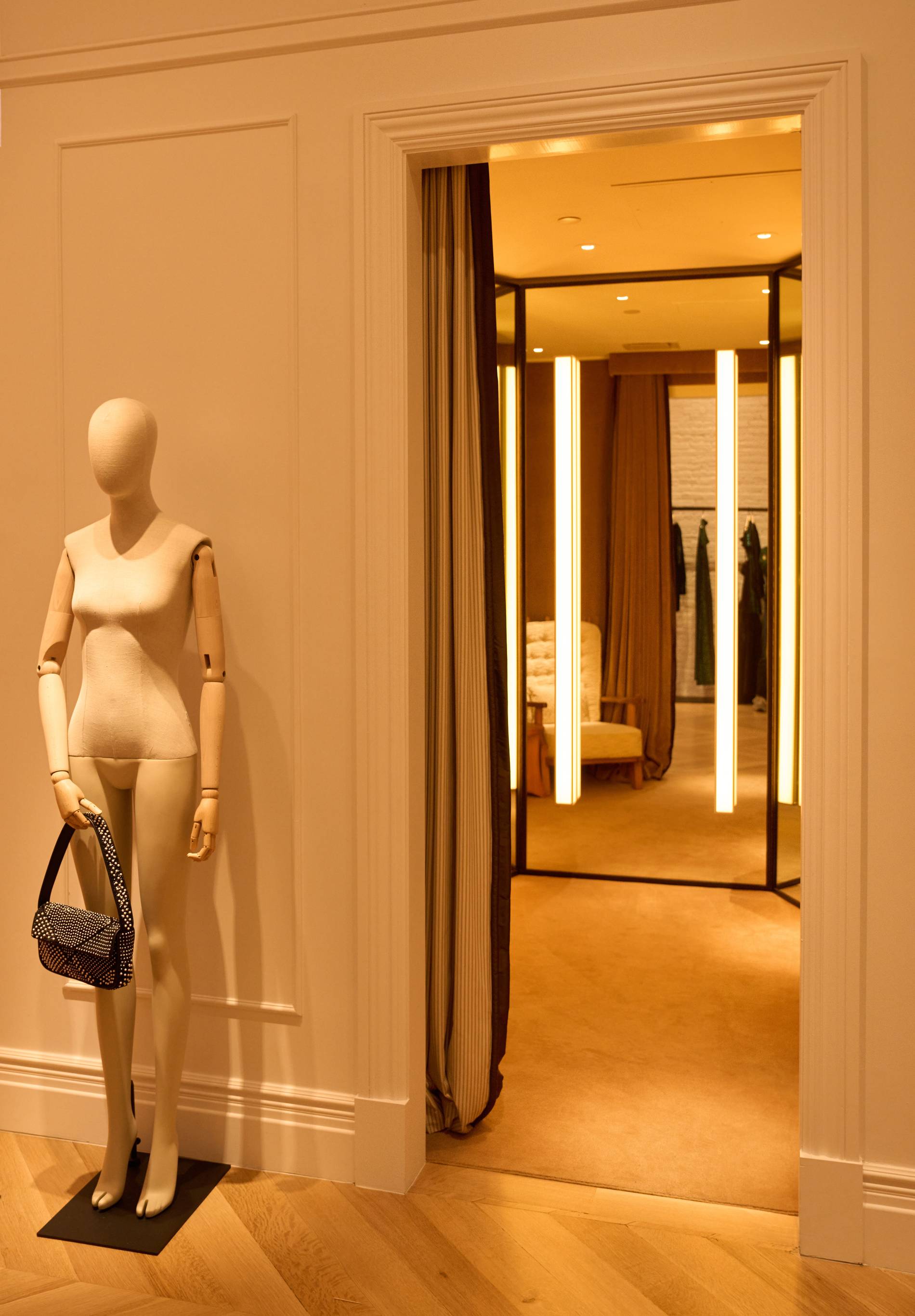 Staud's First NYC Store Opens in SoHo: A Stylish Experience