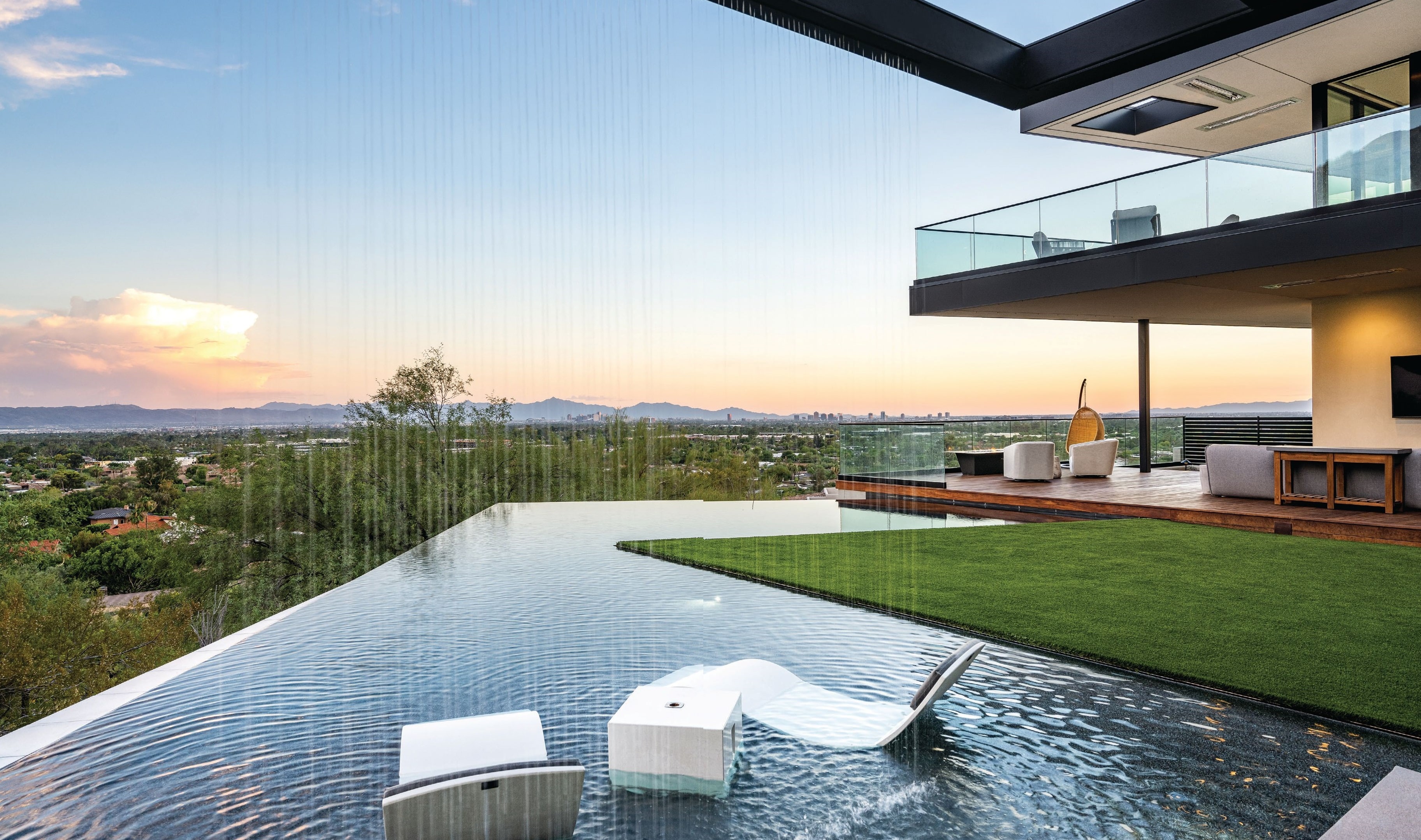 Stunning Hillside Home in Camelback Canyon